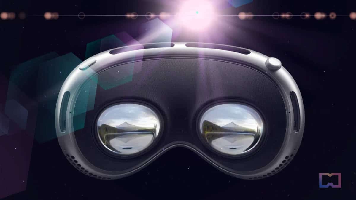 Apple to Launch a Cheaper Version of Vision Pro Headset in 2025 ...