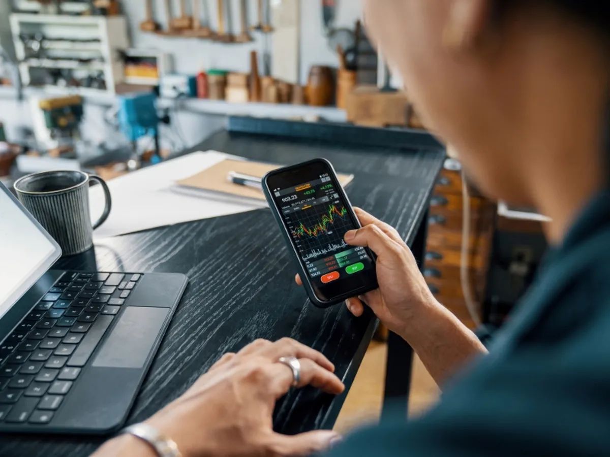 Discover the essential steps to purchasing and trading cryptocurrencies ...